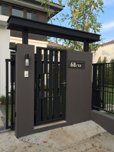 30 Modern "Side Gate" Ideas to Make a Strong First Impression